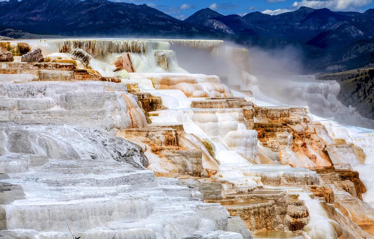 自然オタクお勧め！イエローストーン国立公園で必見の観光スポットと見どころ | 日本国籍捨てた夫と私のアメリカぶっとび生活